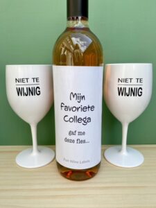 Wijn & Kunststof Glazen Collega - super origineel collega cadeau!